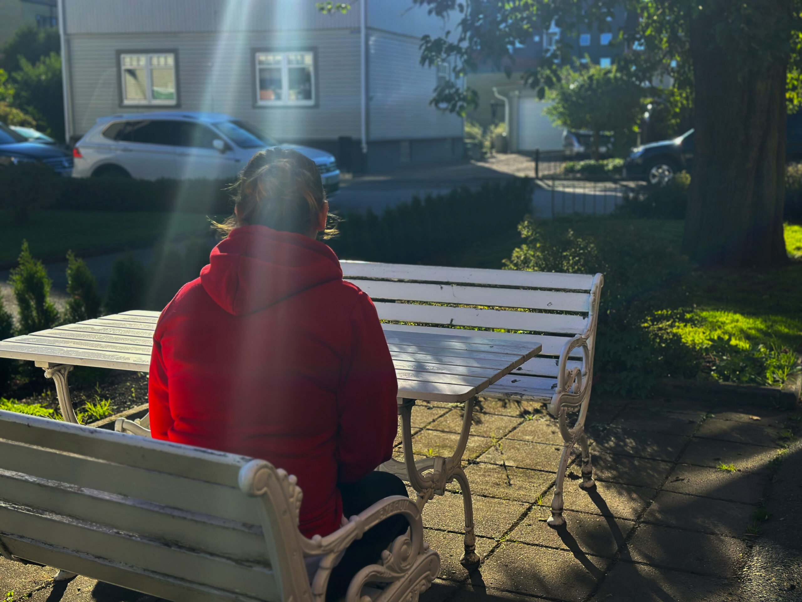 Hon bad om hjälp – då tog socialen hennes dotter - Journalistlinjen.nu